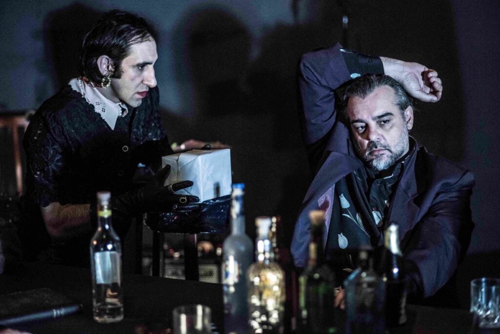«Ιβάνοφ!», Α. Τσέχωφ, Γ. Χουβαρδάς: οι απρόβλεπτες εκπλήξεις του ...